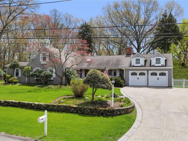 230 Kirby Avenue