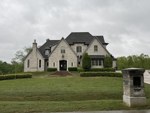 230 Oak Tree Dr, Waxahachie, TX 75165