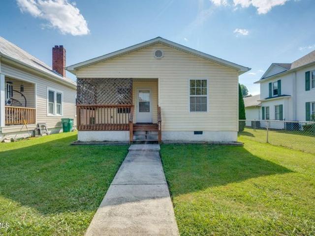 230 Opekiska St, Erwin, TN 37650