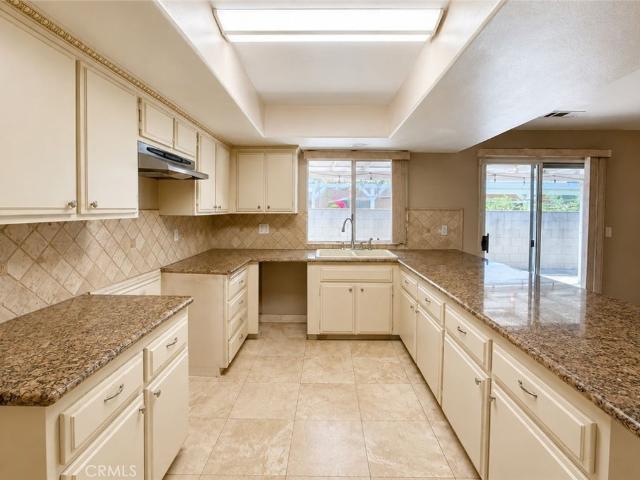 230 Oranut Lane