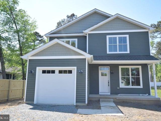 230 Long Point Rd, Stevensville, MD 21666