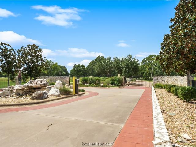 230 Lawrence Marshall Drive