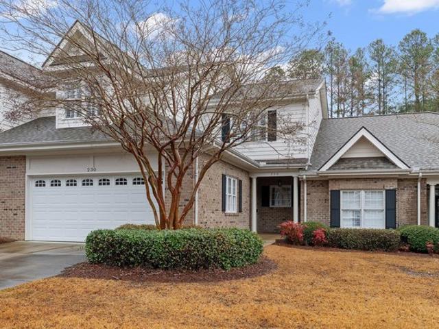 230 Lake Park Cir, Smithfield, NC 27577