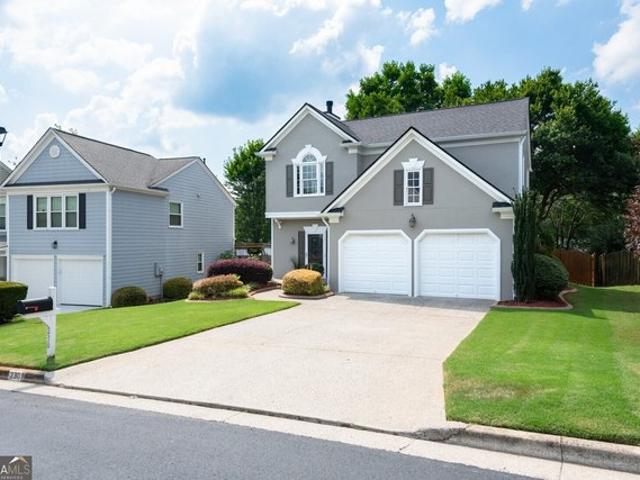 230 Leasingworth Way, Roswell, GA 30075