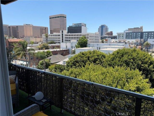 230 Linden Ave Unit 502, Long Beach, CA 90802