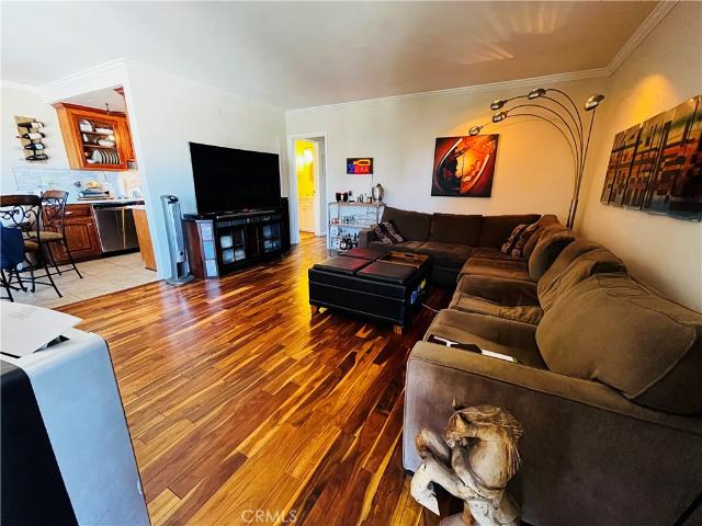 230 Linden Avenue 504