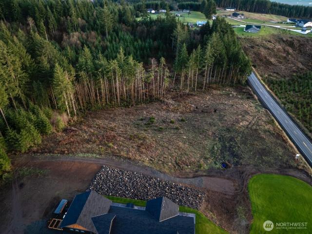 230 Manzanita Dr