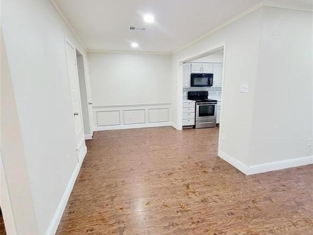 230 Mccarley Place