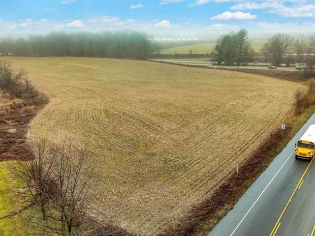 230 N Jennersville Rd, West Grove, PA 19390