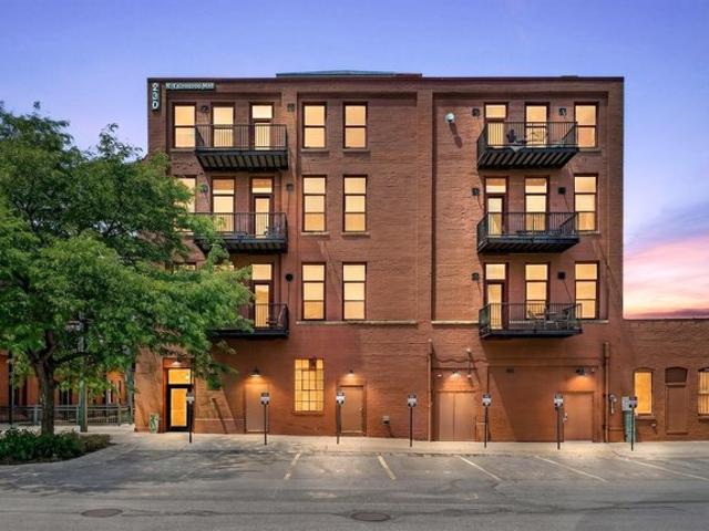 230 N Kalamazoo Mall Unit 301, Kalamazoo, MI 49007