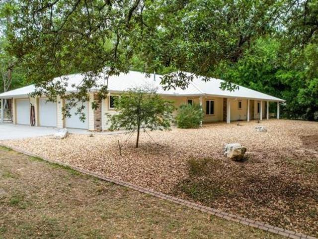 230 N Kinglet Ave, Hernando, FL 34442