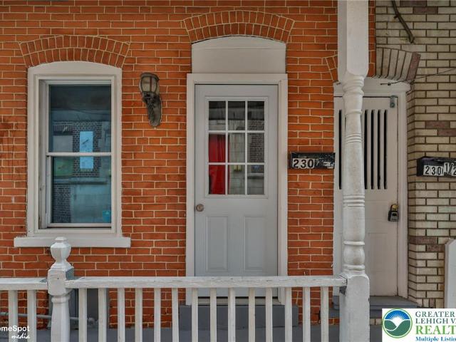 230 N Nagle Street