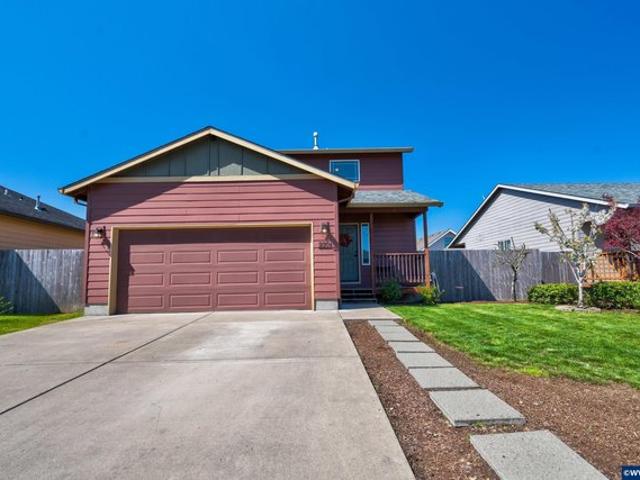 230 NW Sagan Loop, Sheridan, OR 97378