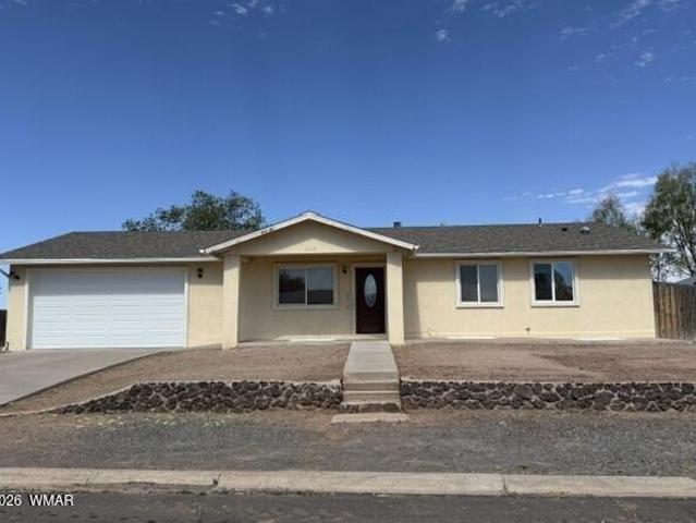 230 S 10th St W, Saint Johns, AZ 85936