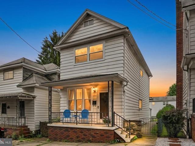 230 S Middle St, Frackville, PA 17931