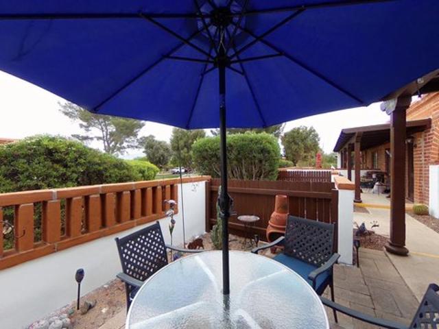 230 S Paseo Sarta Apt C, Green Valley, AZ 85614