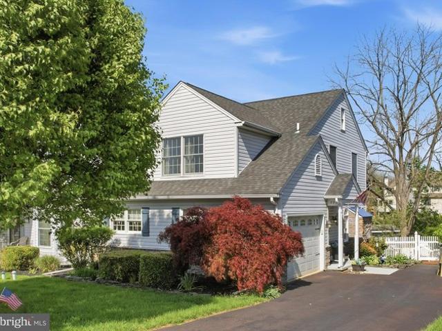 230 Sandown Ct, Souderton, PA 18964