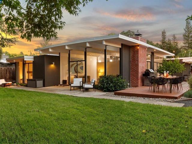 230 Santa Fe Dr, Walnut Creek, CA 94598