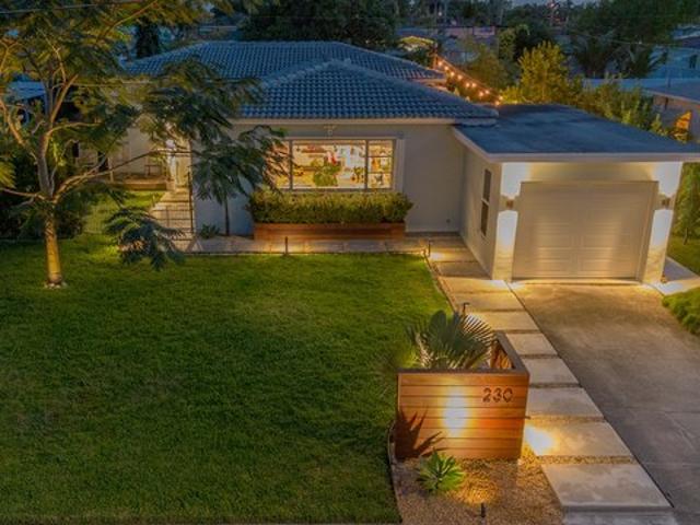 230 SE 3rd Ter, Dania Beach, FL 33004