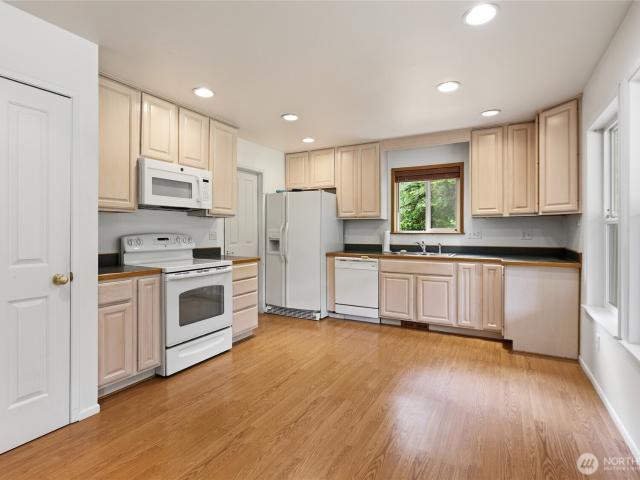 230 Shady Glen Lane