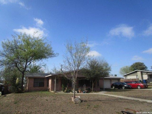 230 Sunnyland Dr, San Antonio, TX 78228