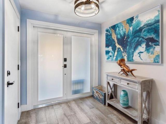 230 Sunrise Ave #103, Lantana, FL 33462