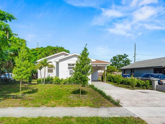 230 SW 6th Ave, Delray Beach, FL 33444