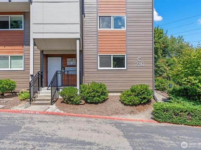 230 SW Clark St Apt C104, Issaquah, WA 98027