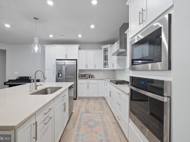 230 Switchgrass Way # 12