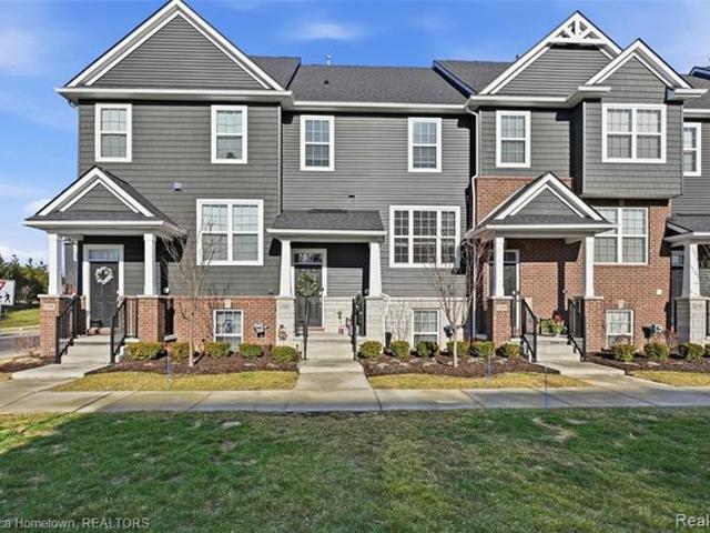 230 Sydney Ct S, Plymouth, MI 48170