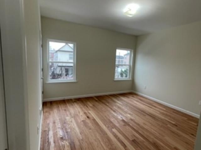 230 Palmer St 2Nd F # 2