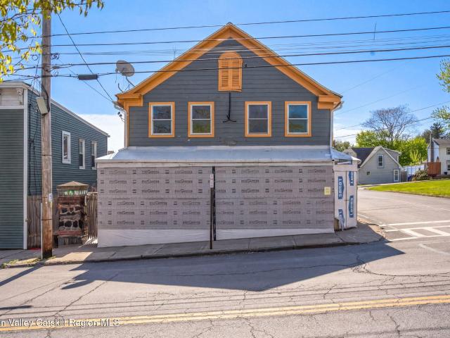 230 Partition St, Saugerties, NY 12477 | MLS #20261 | Compass