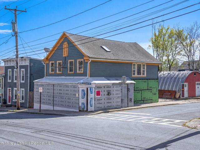 230 Partition Street