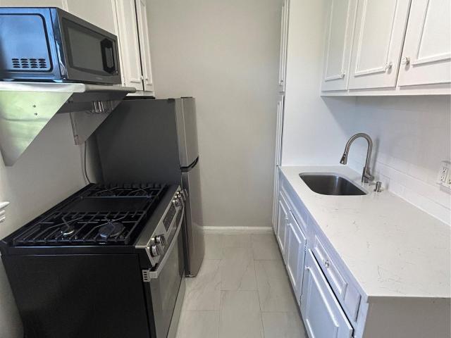 230 Pelham Road 3o