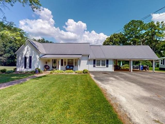 230 Phelps St, Gleason, TN 38229
