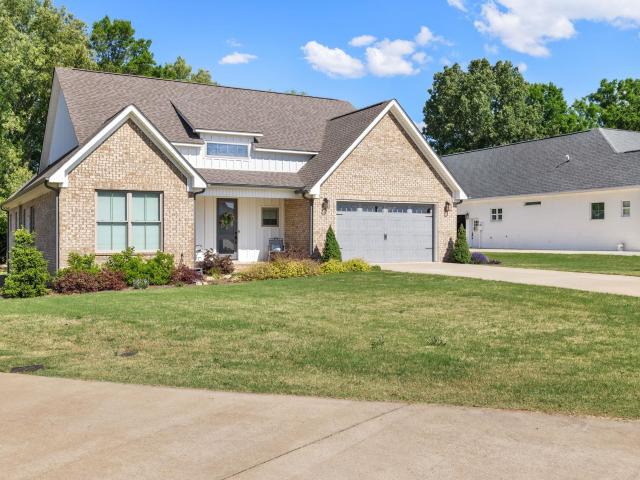 230 Rockwood Dr