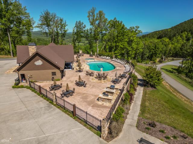 230 Ridge Pointe Way