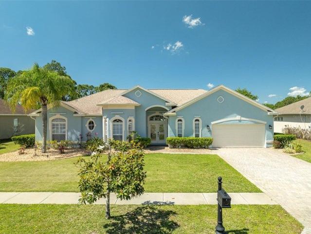 230 Ridgemont Cir SE, Palm Bay, FL 32909