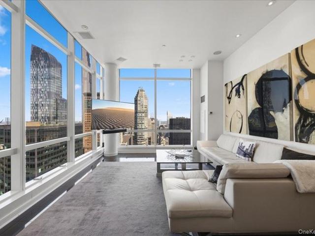 230 W 56th St Ph B, New York, NY 10019