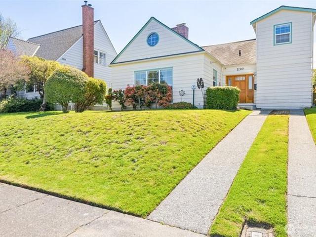 230 W 14th St, Port Angeles, WA 98362