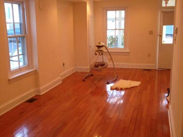 230 W Ashland Street