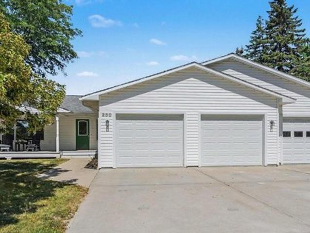 230 W Deerfield Rd, Mount Pleasant, MI 48858