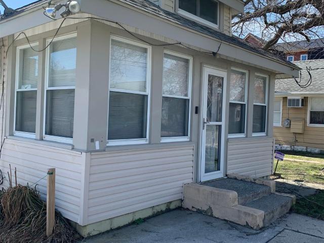 230 W Hudson Ave, Villas, NJ 08251 | Compass