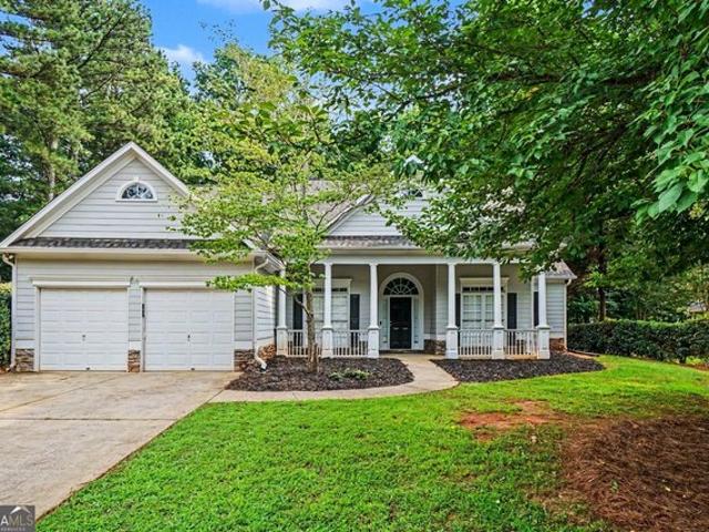 230 Wesley Dr, Acworth, GA 30101