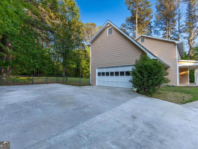 230 Whitney Way