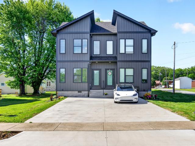 230 Third St