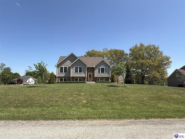 230 Trappers Ridge Ct, Vine Grove, KY 40175