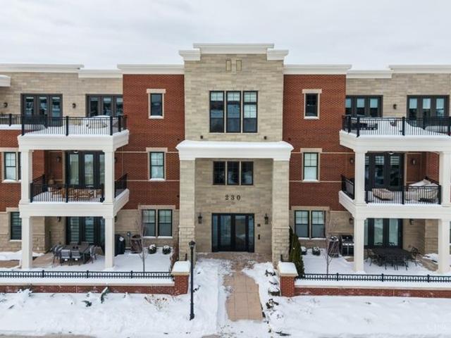 230 Vintage Club Dr Unit 205, Montgomery, OH 45249