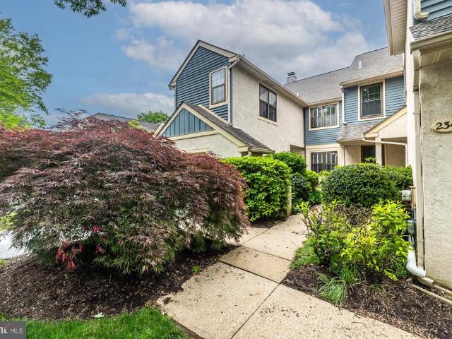 230 Yorkminster Road # 1403