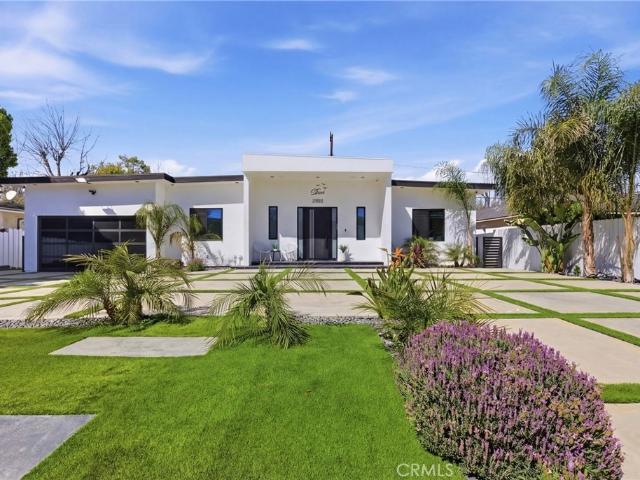 23143 Leonora Dr, Woodland Hills, CA 91367 | MLS #SR26049